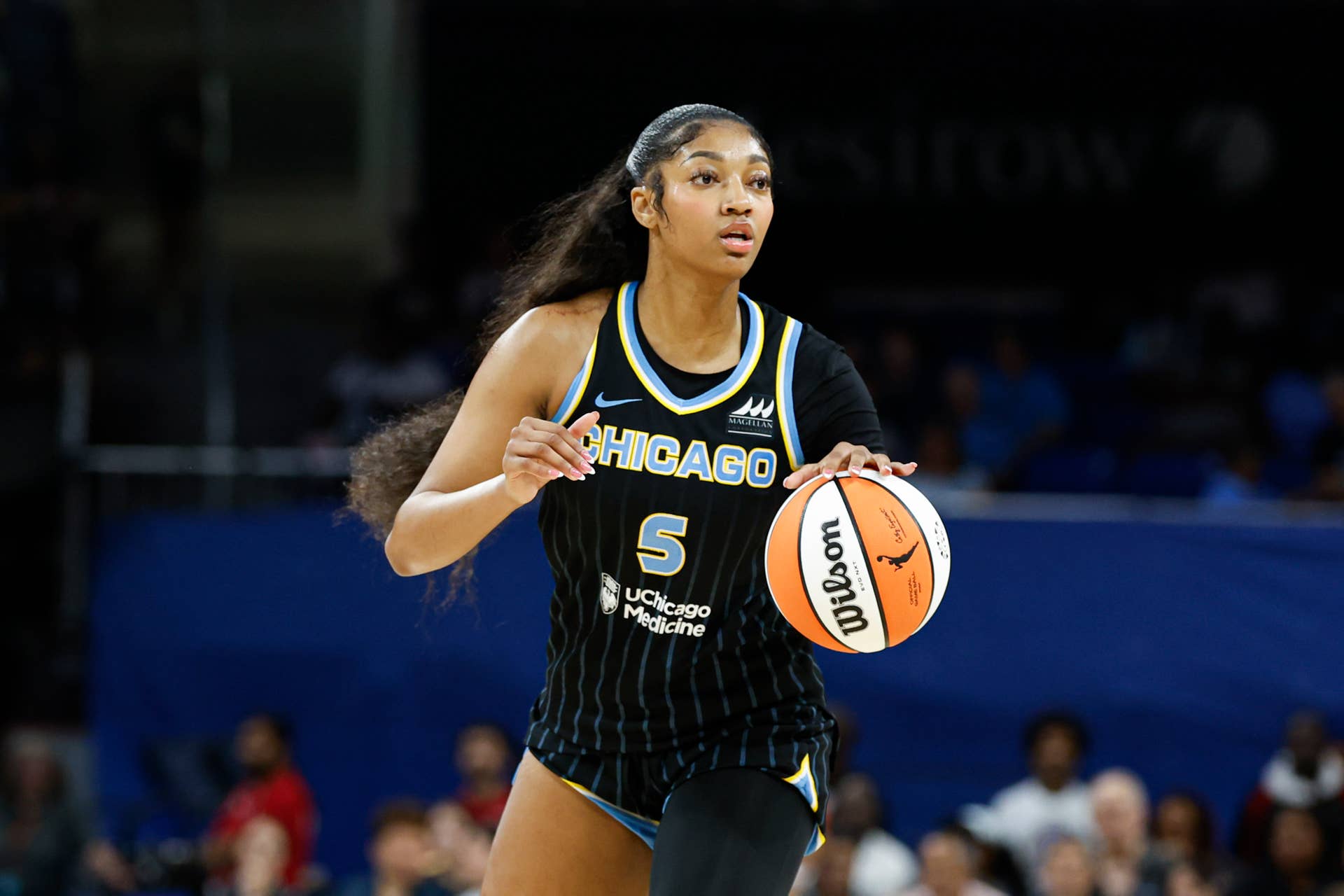 Angel Reese Injury Addressed by Sky Coach After Storm Defeat - Athlon