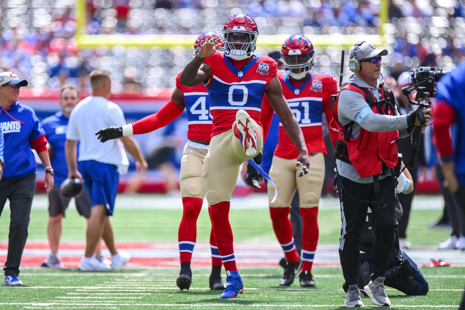 Brian Burns Reveals The One Key to New York Giants Leadership - Athlon ...