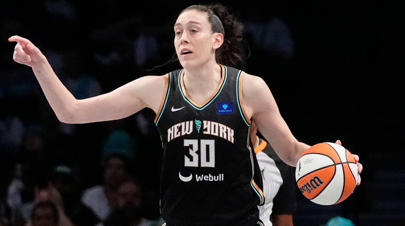 Liberty Coach Has More Unfortunate News About Breanna Stewart's Injury ...