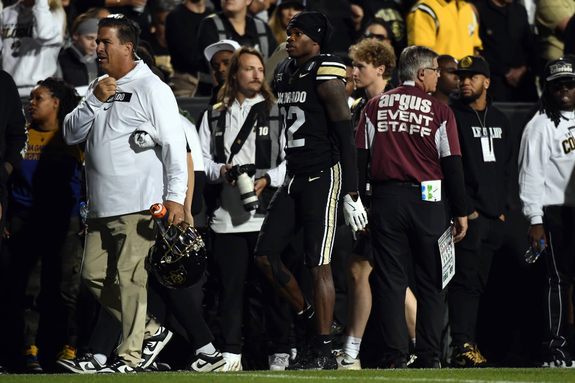 Travis Hunter Suffers Shoulder Injury in Colorado’s Loss to Kansas ...