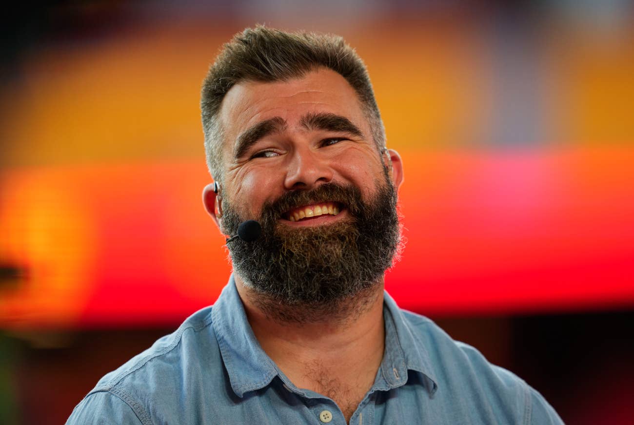 Jason Kelce Mentions Taylor Swift After Viral Moment With Brother ...