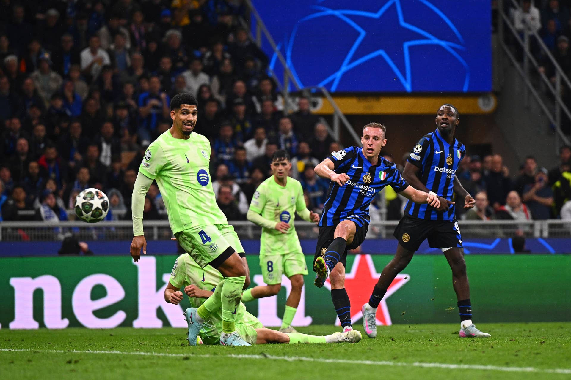 Inter vs Barcelona: The Greatest Champions League Semifinal Ever ...