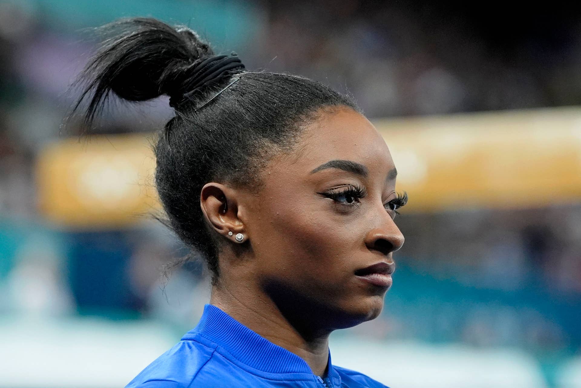 Simone Biles Sends Three-Word Message After Missing Jonathan Owens ...