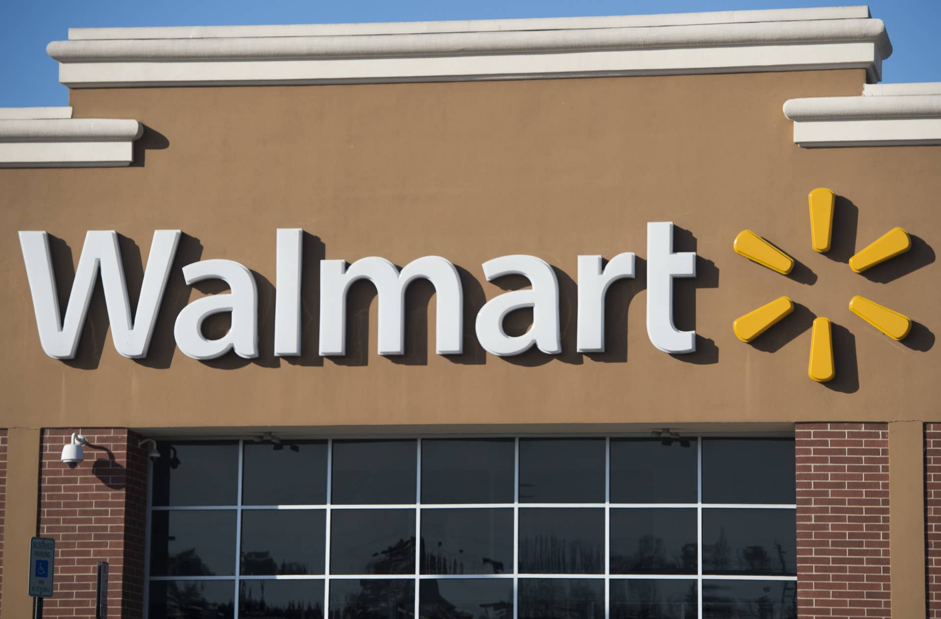 Walmart Is Selling a Speaker With ‘Great Sound’ for 77% Off - Athlon Sports