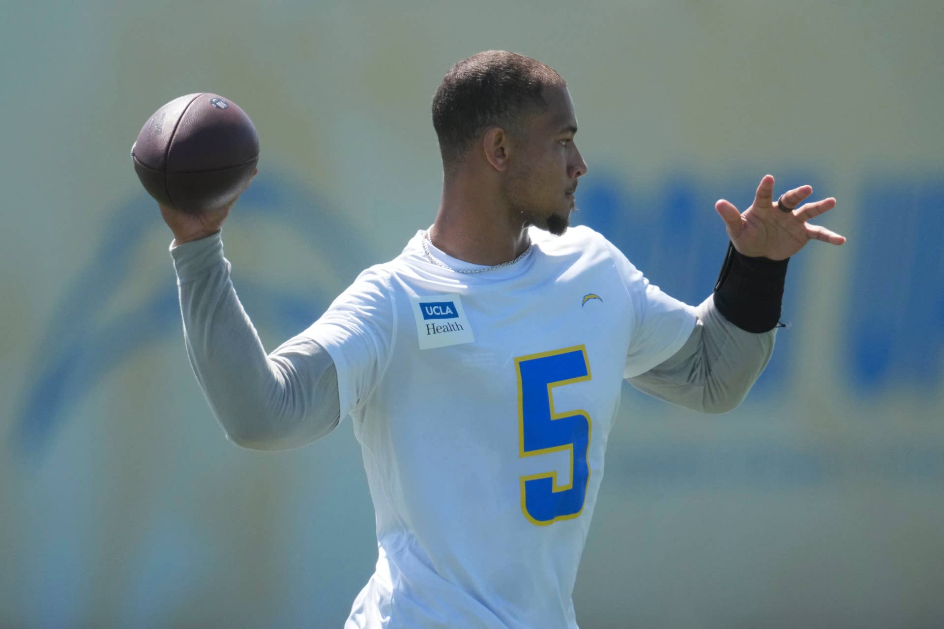 Dallas Cowboys Failed Experiment QB Trey Lance Gets Bad Reviews With ...