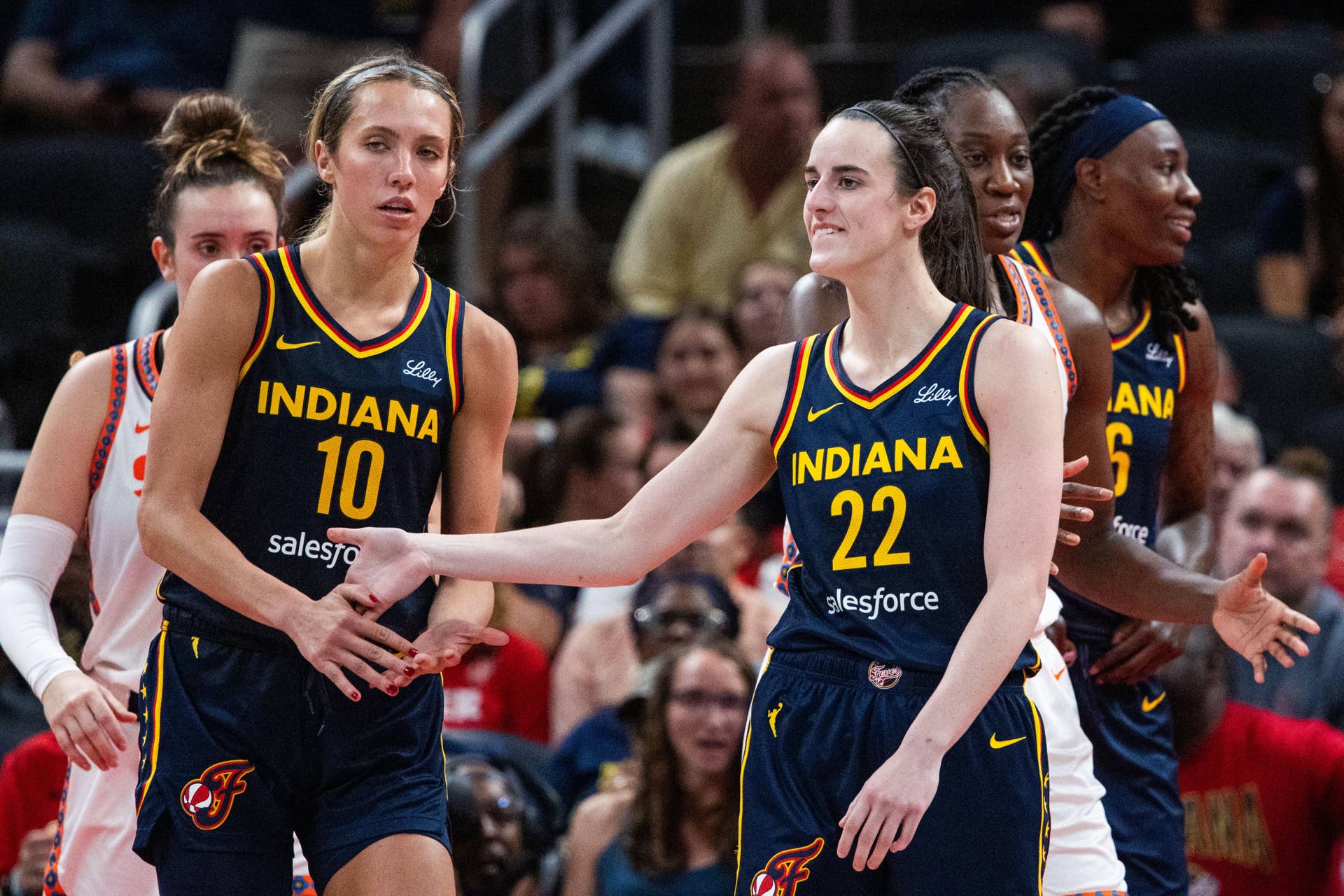 Perfect Angle of Caitlin Clark's Assist to Lexie Hull - Athlon