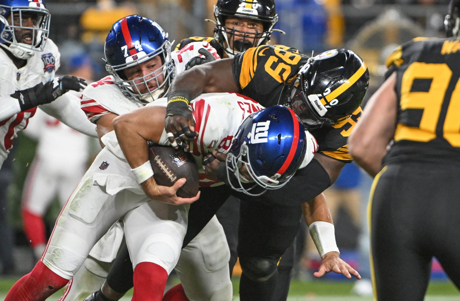Pittsburgh Steelers Linked to Daniel Jones in Worst-Case Scenario at ...