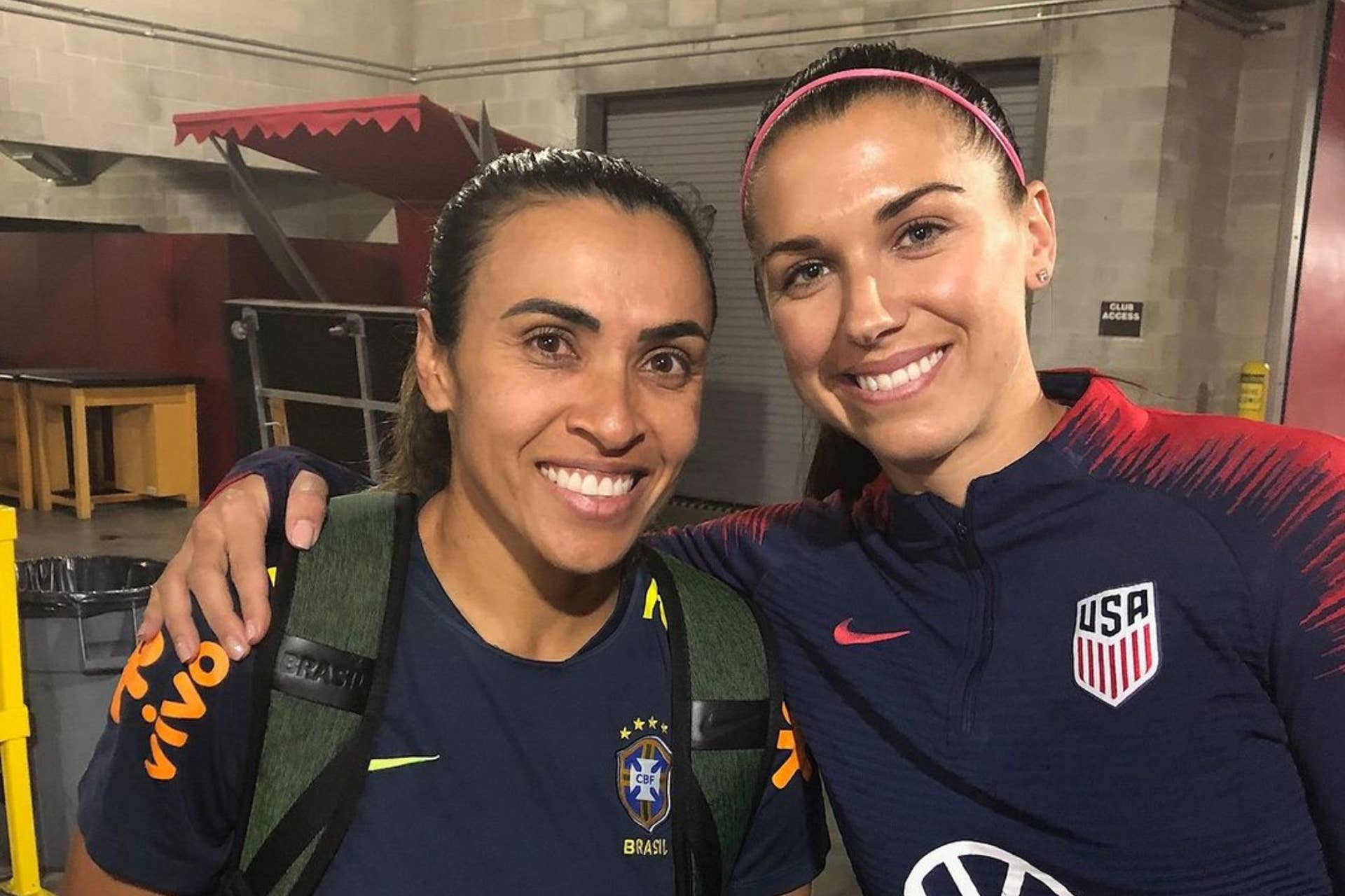 Alex Morgan’s Perfect Throwback Photo Wins Hearts Of Soccer Fans ...