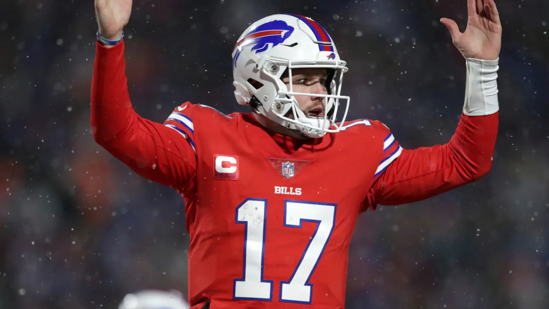 Buffalo Bills Josh Allen Reveals Scary ‘No Feeling’ in Hand News After ...