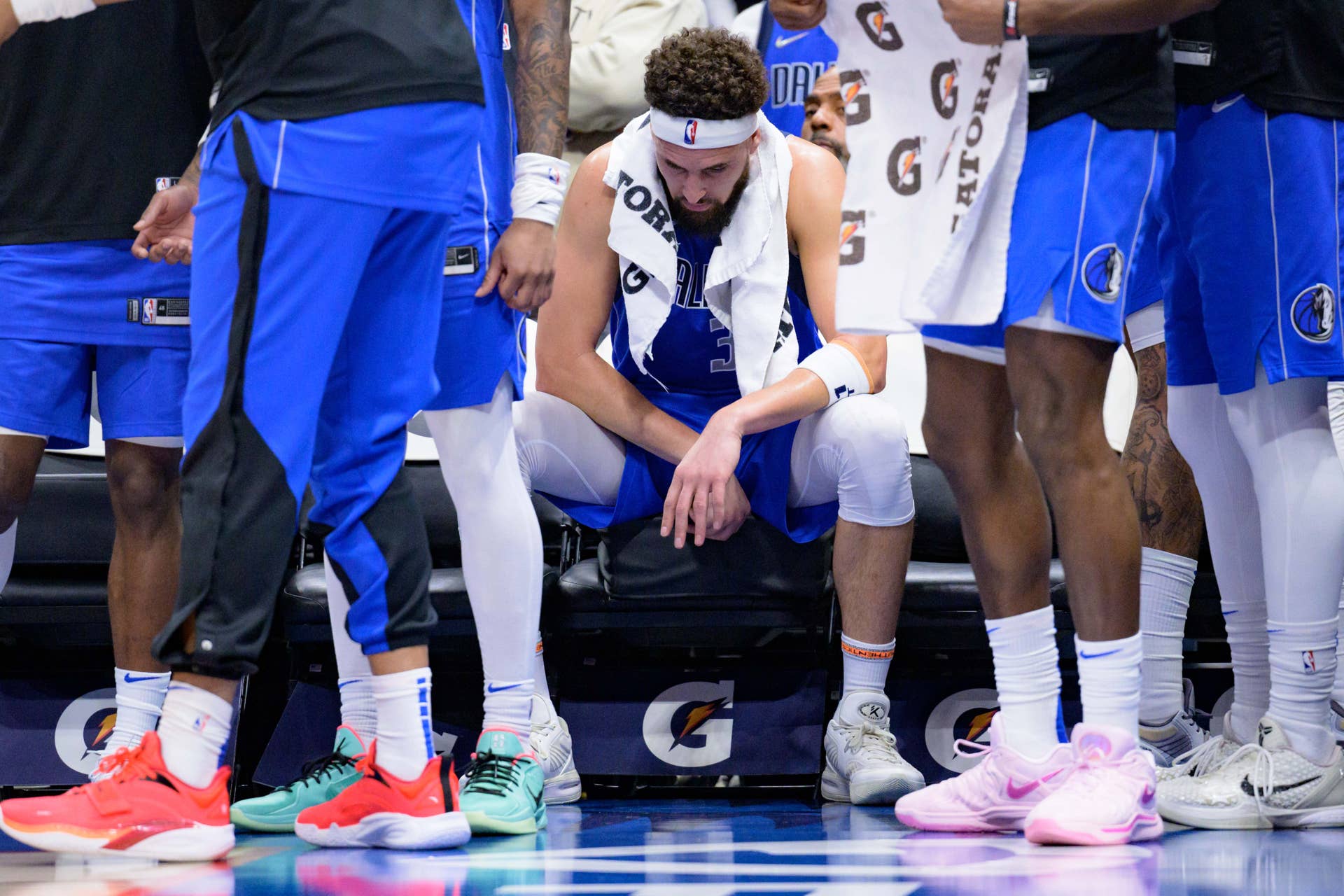 Mavericks Announce Klay Thompson News Amid Trade Rumors - Athlon