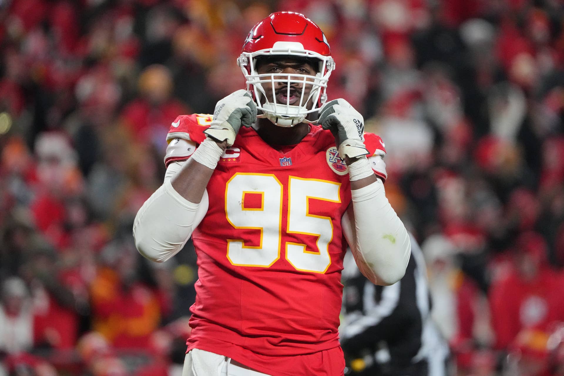 Chiefs Star Chris Jones Gets Honest About Family Tragedy After Ravens ...