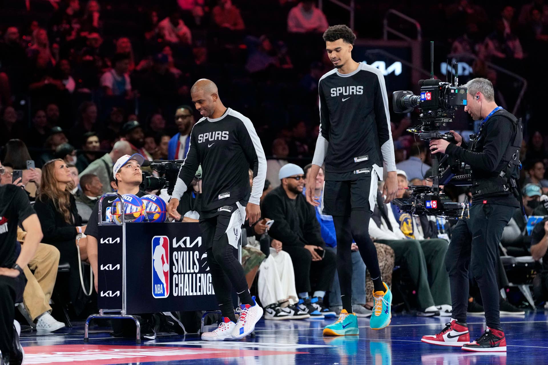 Chris Paul Sends Strong Message After Devastating Victor Wembanyama ...