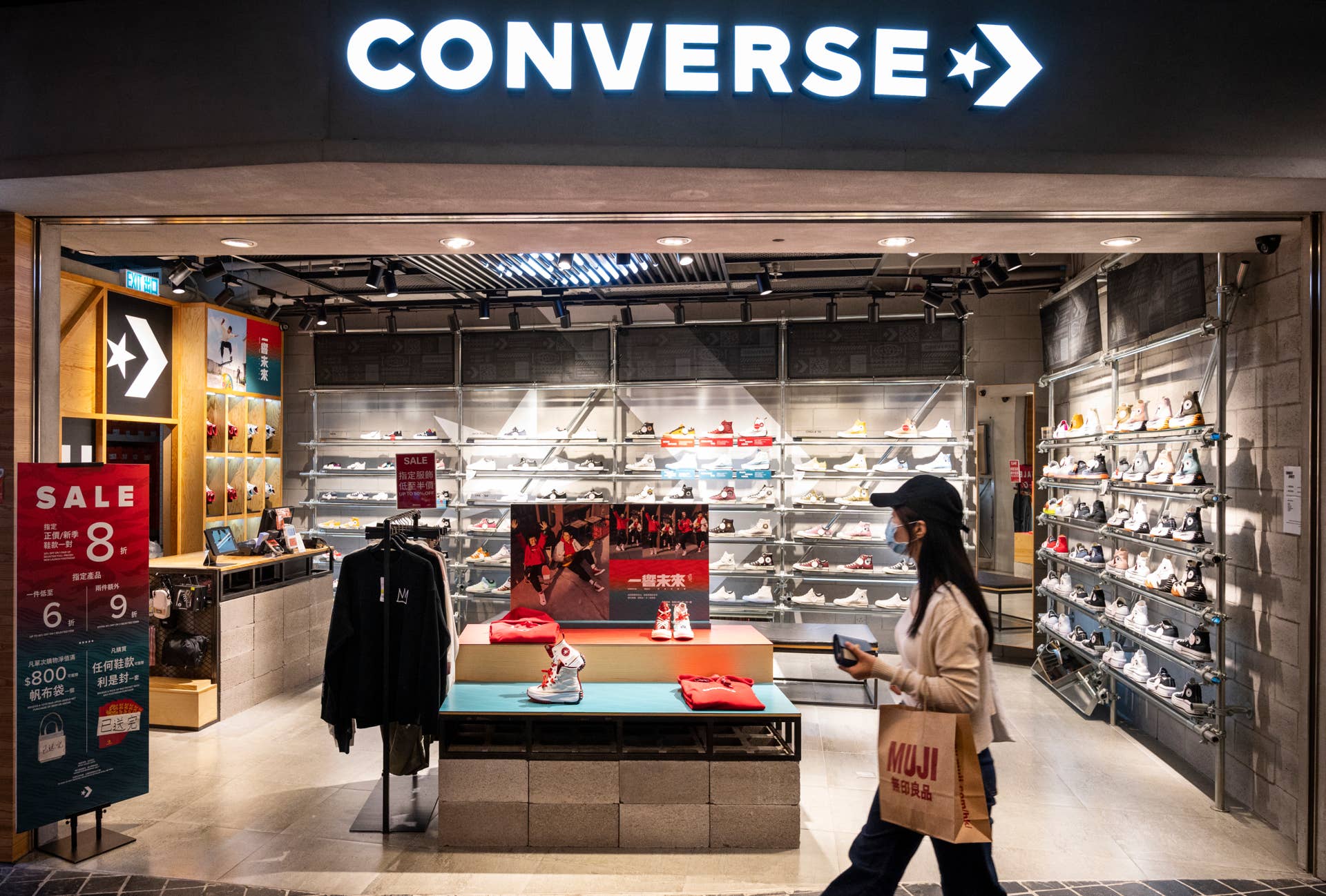Converse’s $70 Chuck Taylor All Star Hi Top Sneakers Just Dropped to ...