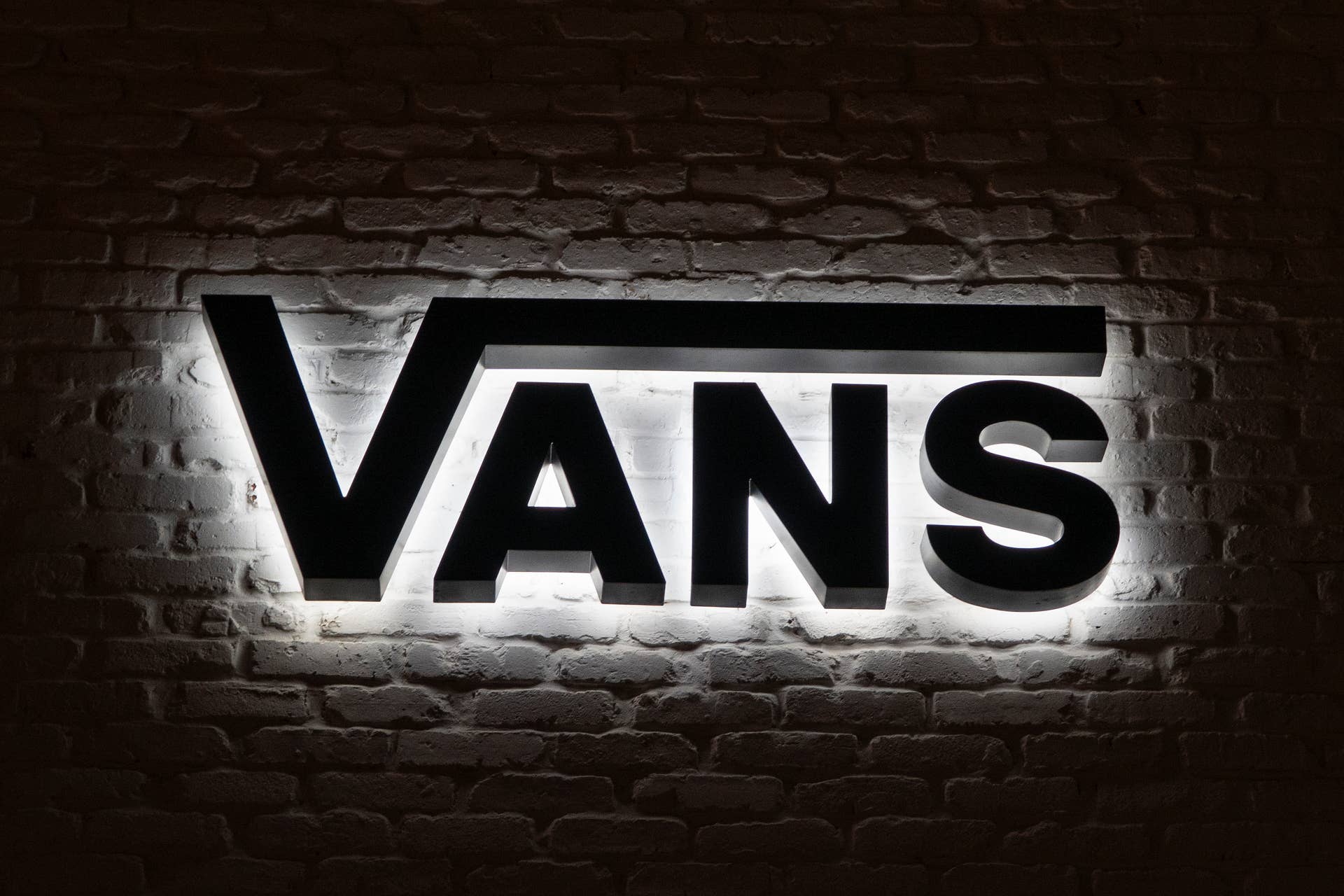 Vans' $85 Knu Skool Shoes Are Over 40% Off — 'Stepping on a Cloud ...