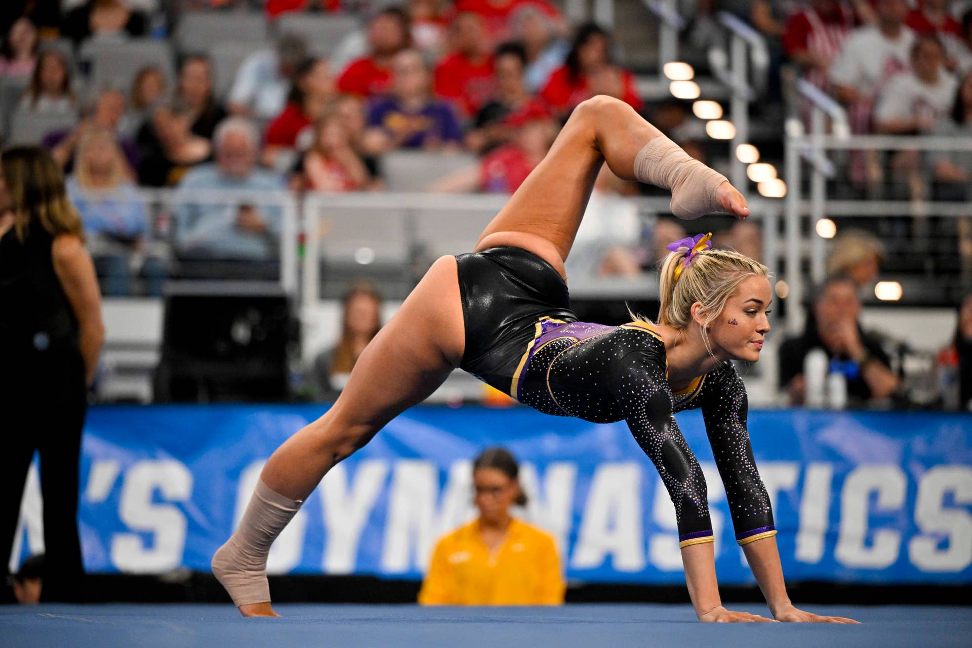 Livvy Dunne Shares Revealing Swimsuit Photos - Athlon Sports