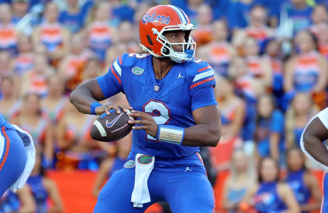 DJ Lagway Catches Attention After Latest Injury Report - Athlon Sports