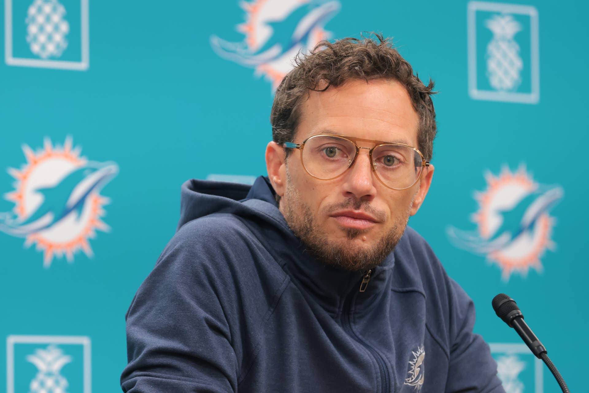 Dolphins Coach Mike McDaniel Announces Darren Waller Decision on ...