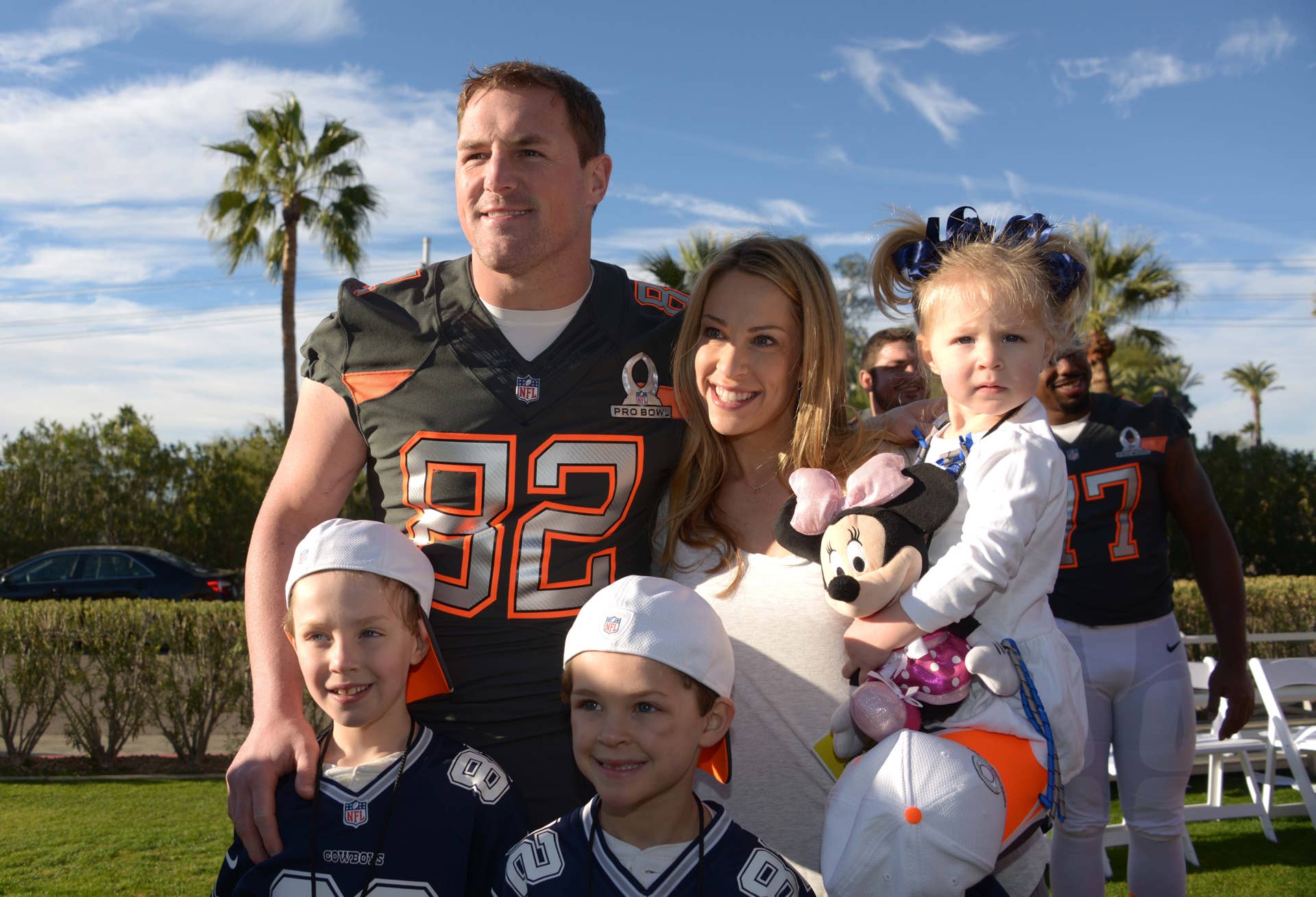 Son of NFL Legend Reveals Relationship with Father's SEC Alma Mater ...