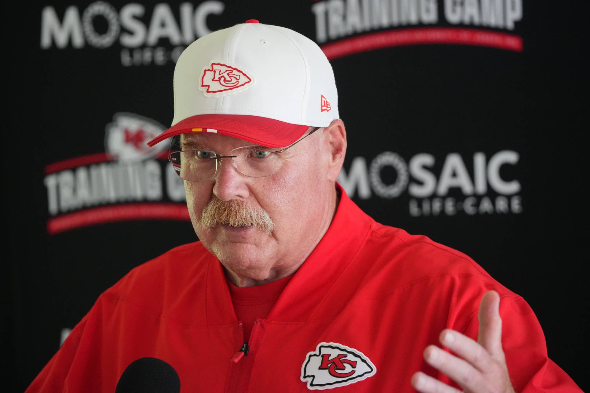 Chiefs Starter Bracing for NFL Punishment Decision After Broncos ...