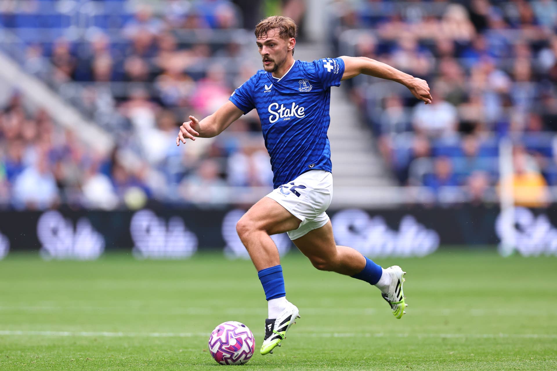 Leeds United Vs Everton Lineups, Injuries, Team News, H2H Stats ...