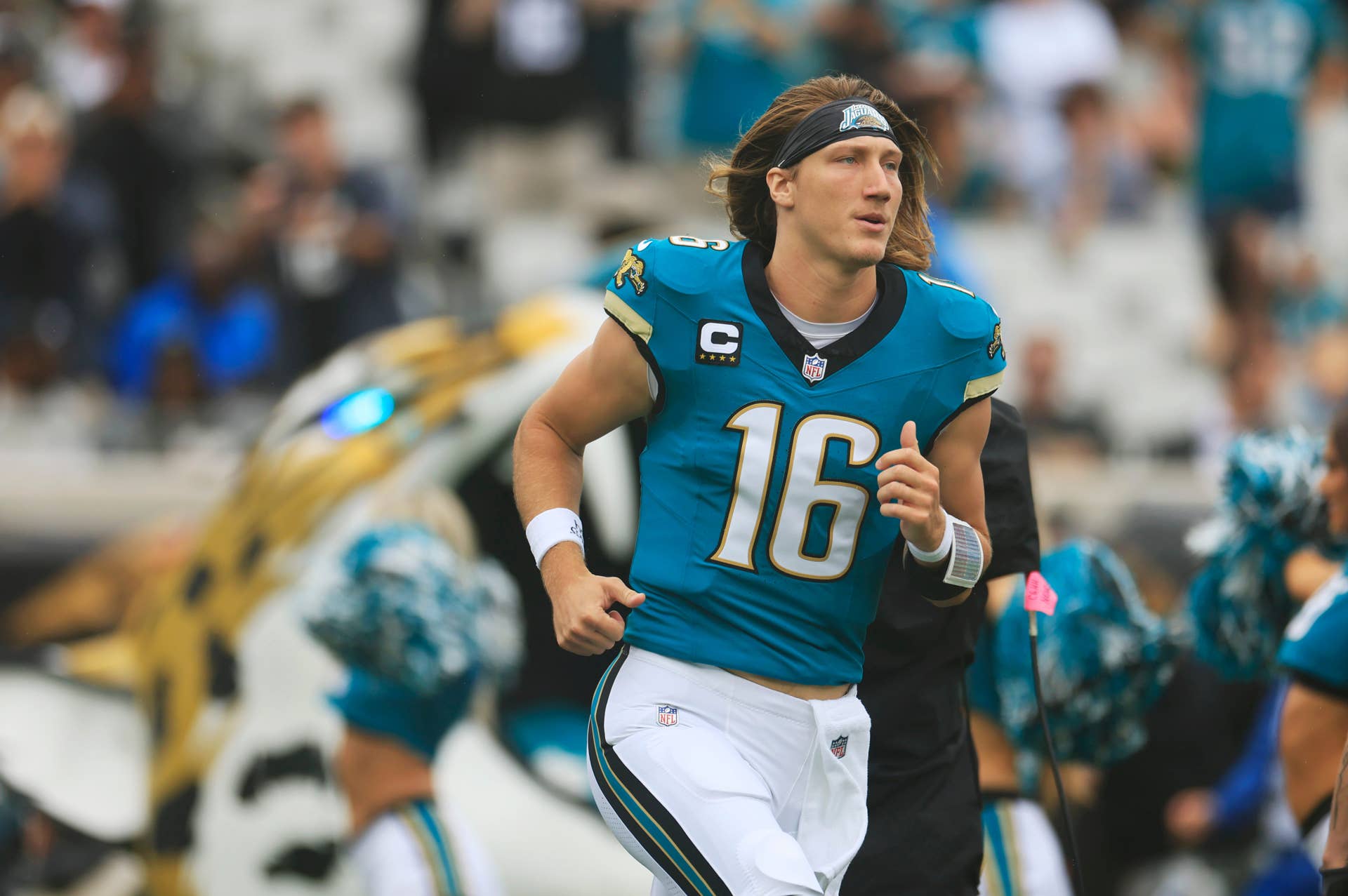 Trevor Lawrence's Wife Reacts to Jaguars' Win Against Chargers - Athlon ...