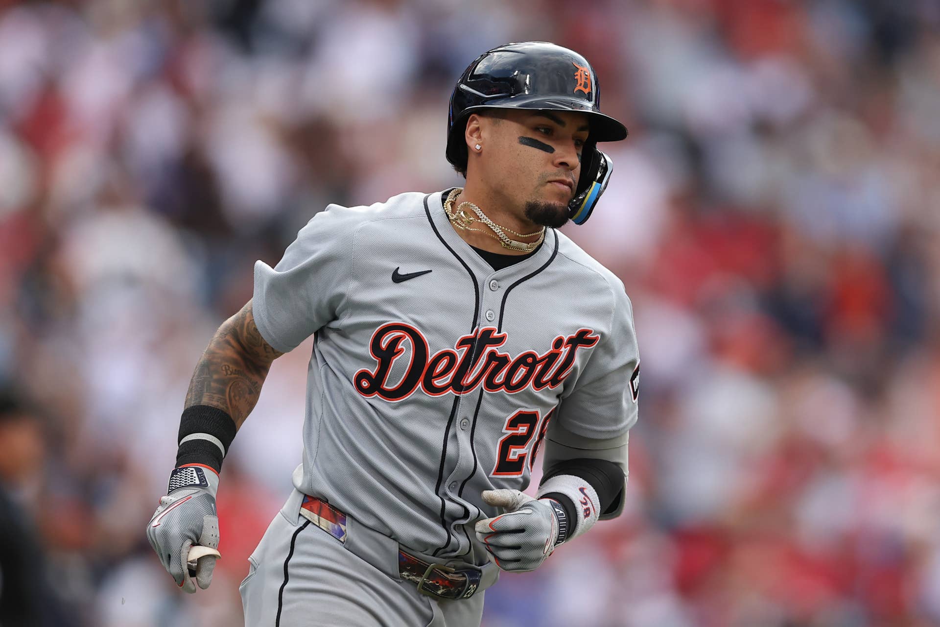 Tigers Facing Javier Baez Decision After Removal From Lineup - Athlon
