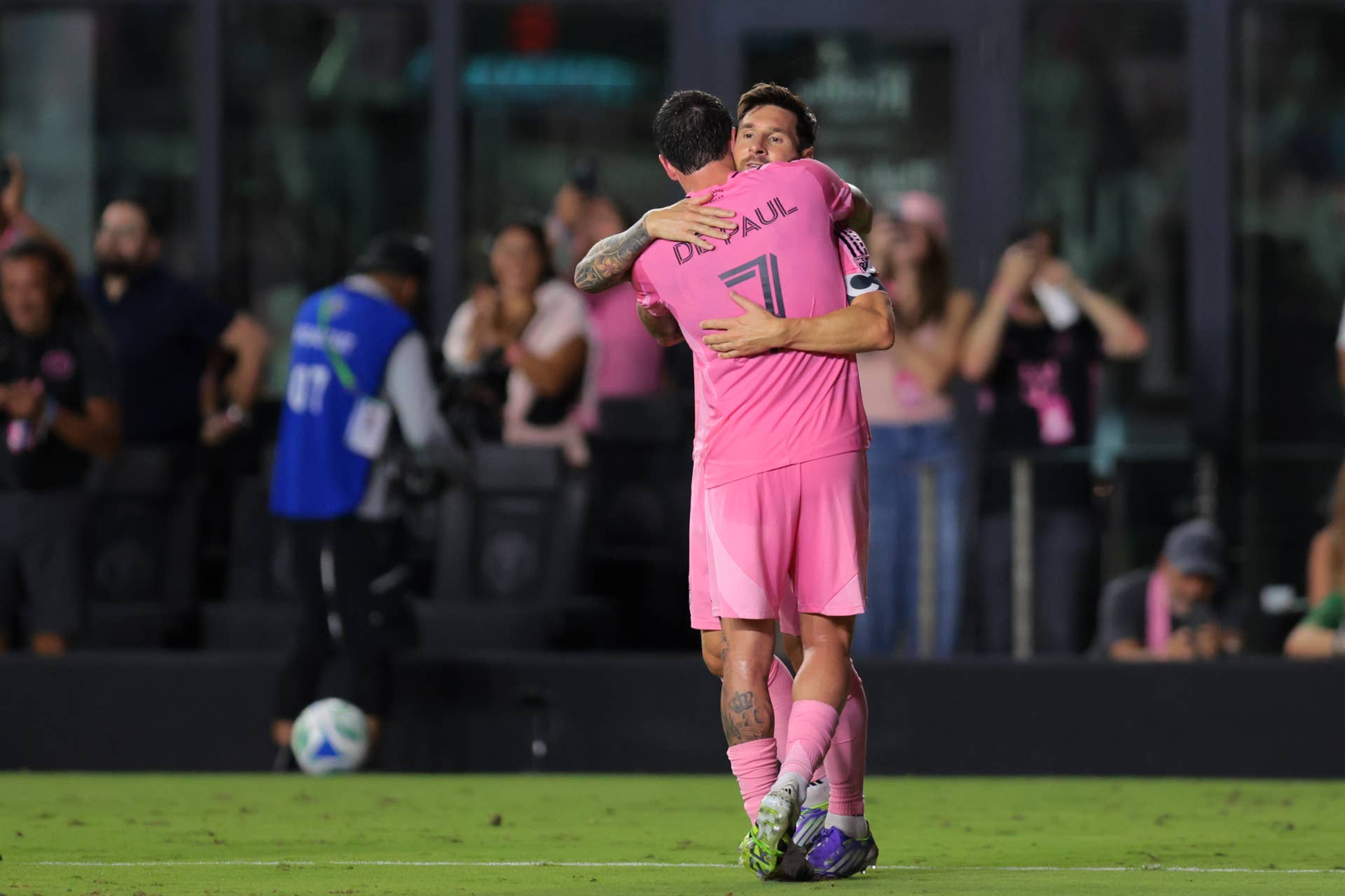MLS 2025: Messi Headlines Scorers, Dreyer Leads Assists - Athlon