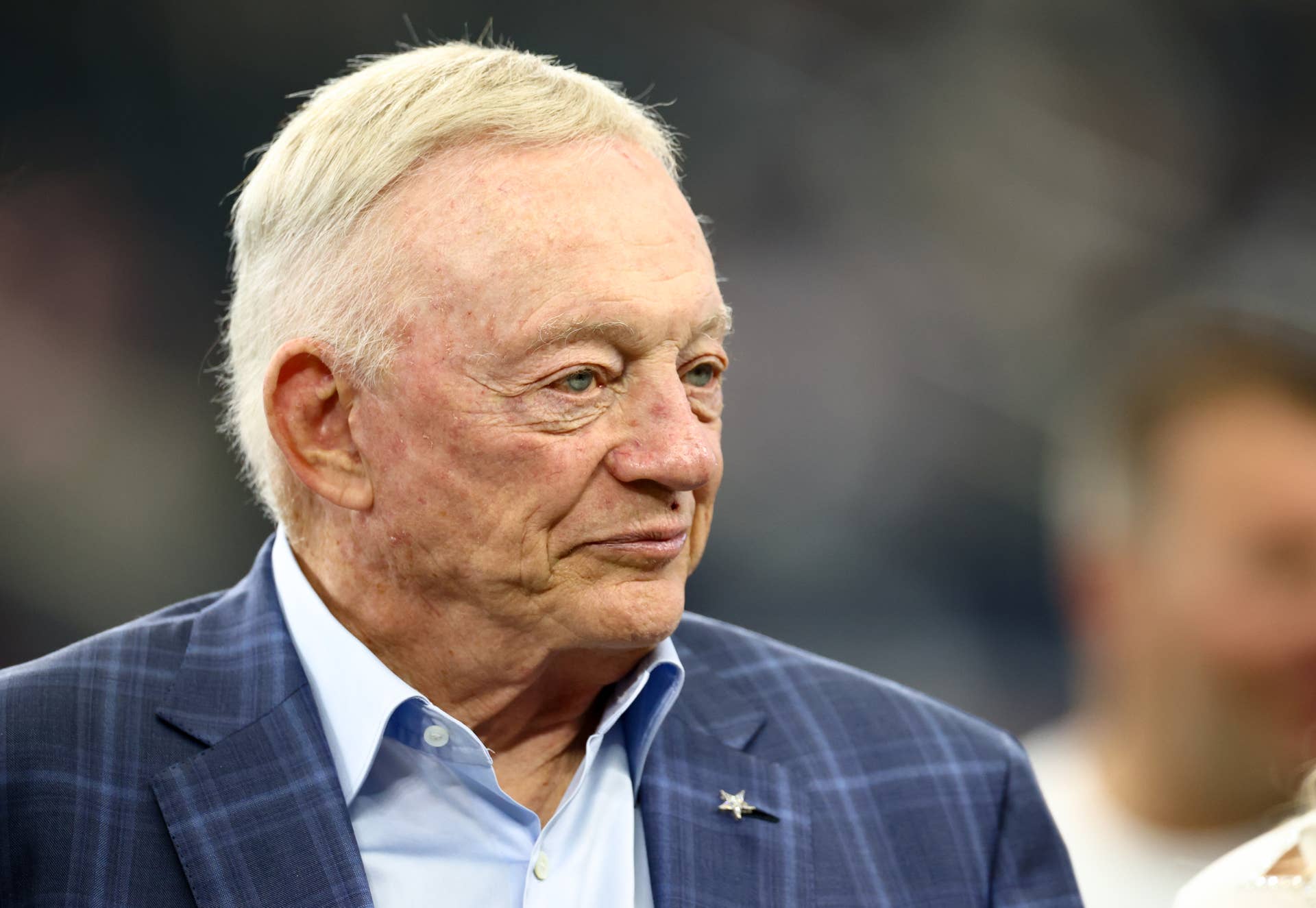Cowboys Owner Jerry Jones Announced Unfortunate Personal News in August ...