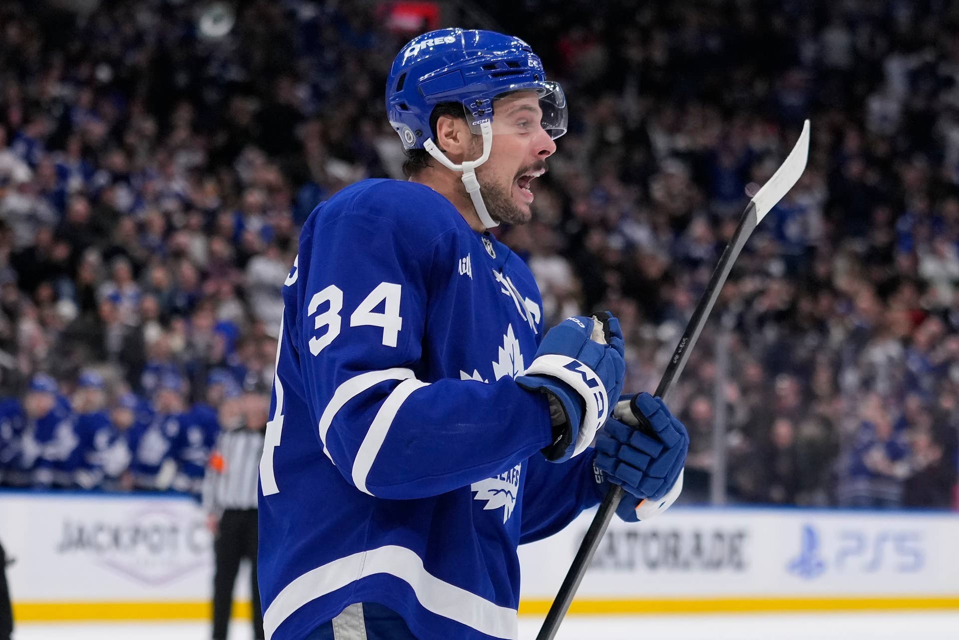 Auston Matthews Reveals Why He Made Smiley Face In Preseason Game ...