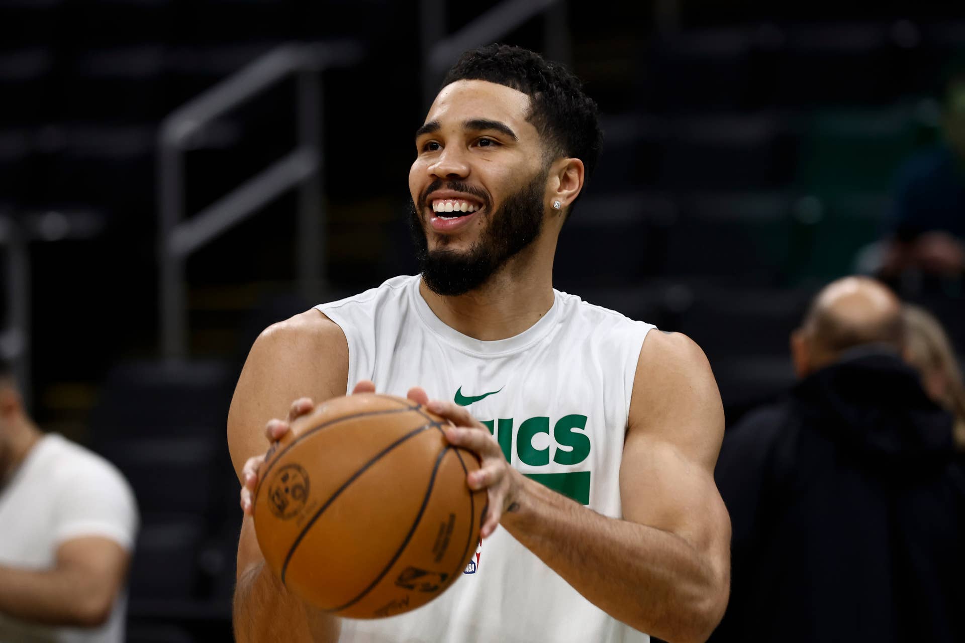 Medical Expert Shares Projected Jayson Tatum Return Date That Celtics ...