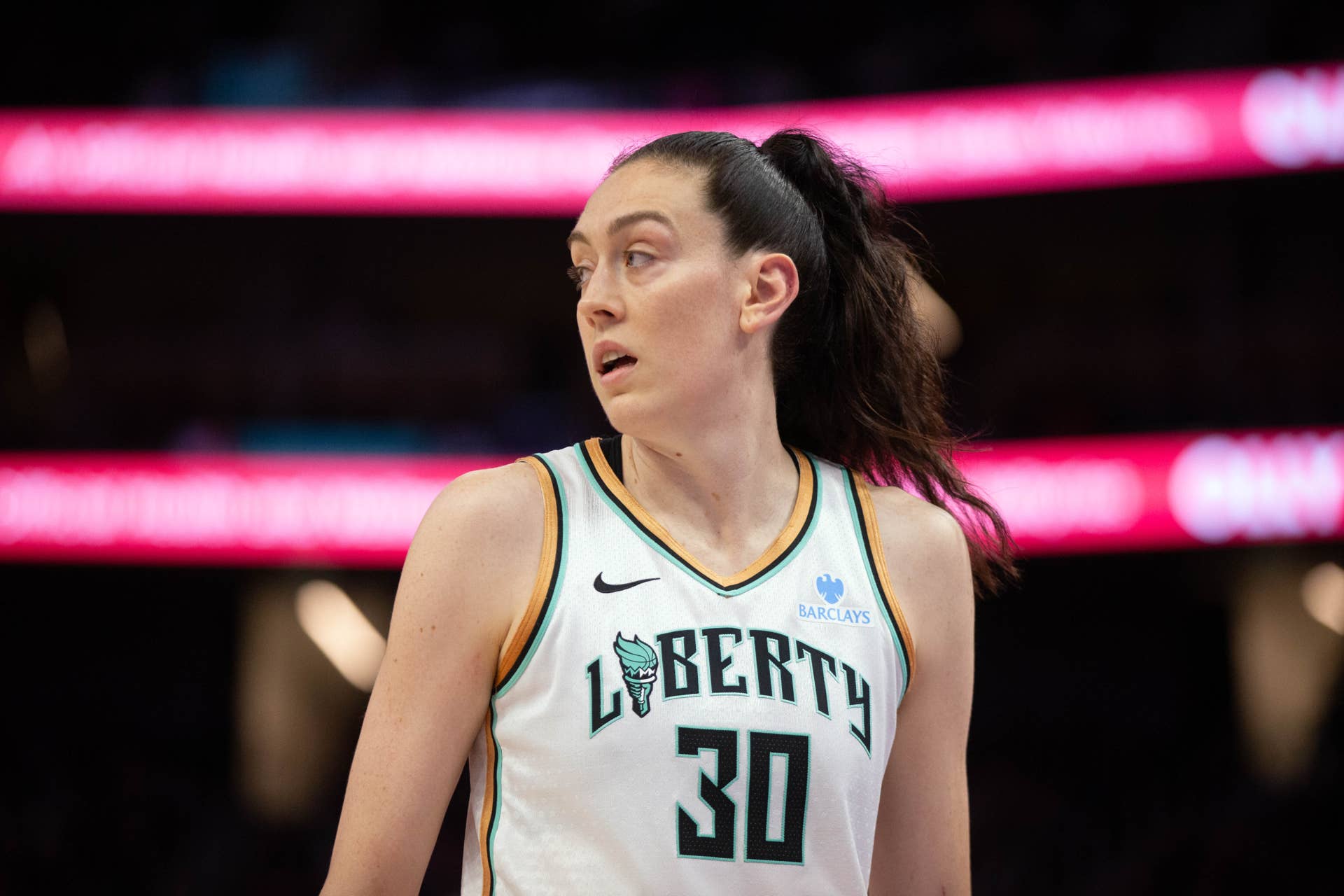 Liberty Star Breanna Stewart Makes Announcement Before Fever Game - Athlon