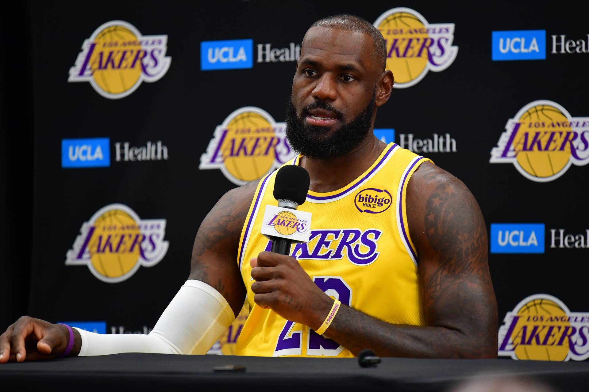 LeBron James Gives Personal Retirement Update During Lakers Media Day ...