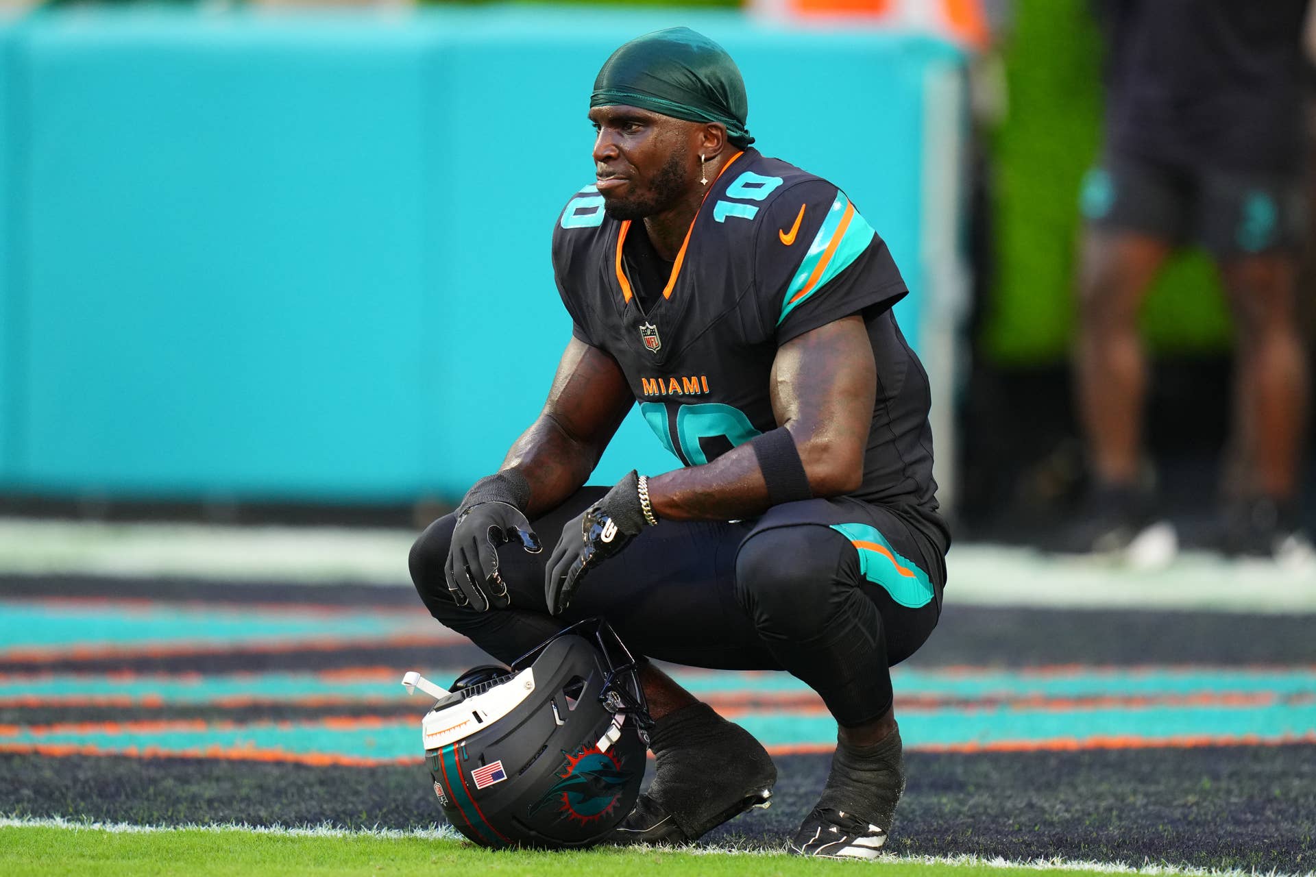 Dolphins WR Tyreek Hill Suffers Financial Loss After Unfortunate Injury ...