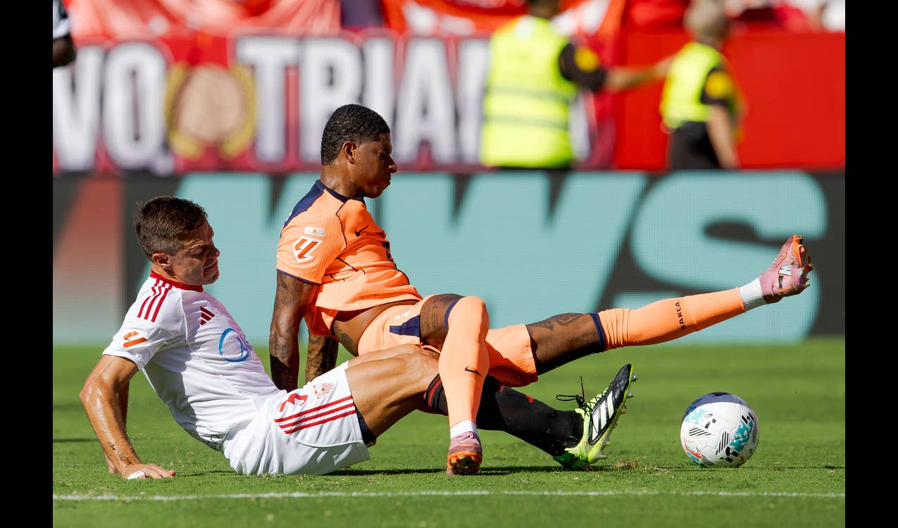 Update Given on Marcus Rashford's Injury Against Sevilla - Athlon Sports