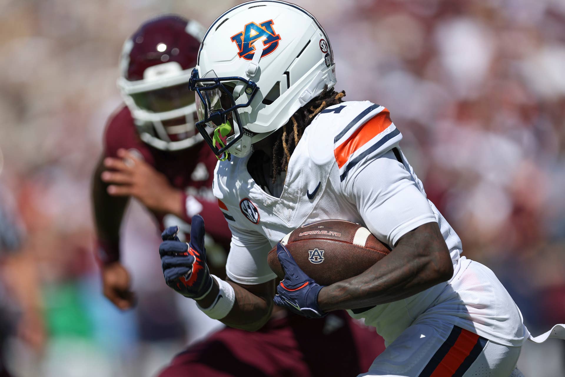 Auburn WR Eric Singleton Jr. Announces Career News - Athlon Sports