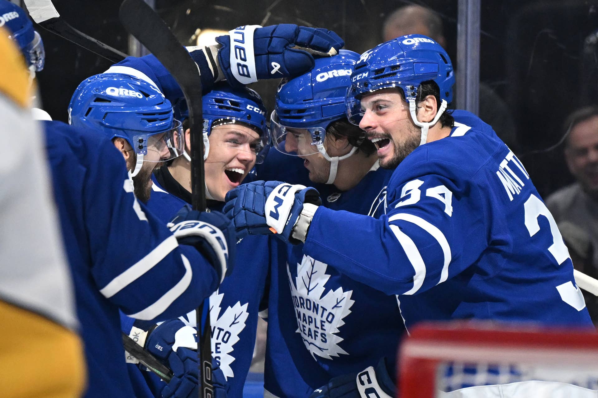 Auston Matthews' One-Word Reaction to Easton Cowan's First NHL Point ...