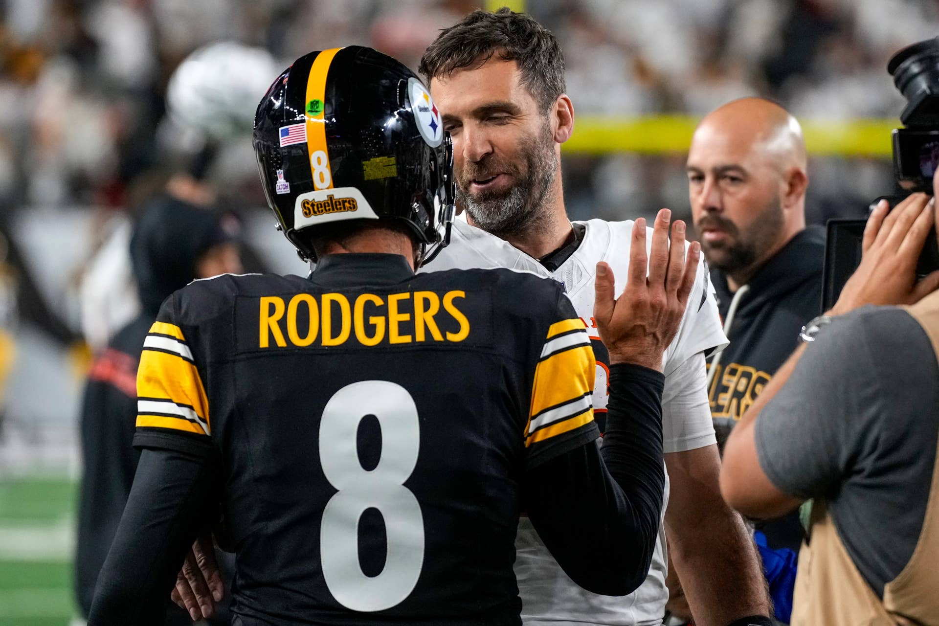 Former Aaron Rodgers Teammate Bursts Out Laughing at Angry Moment ...