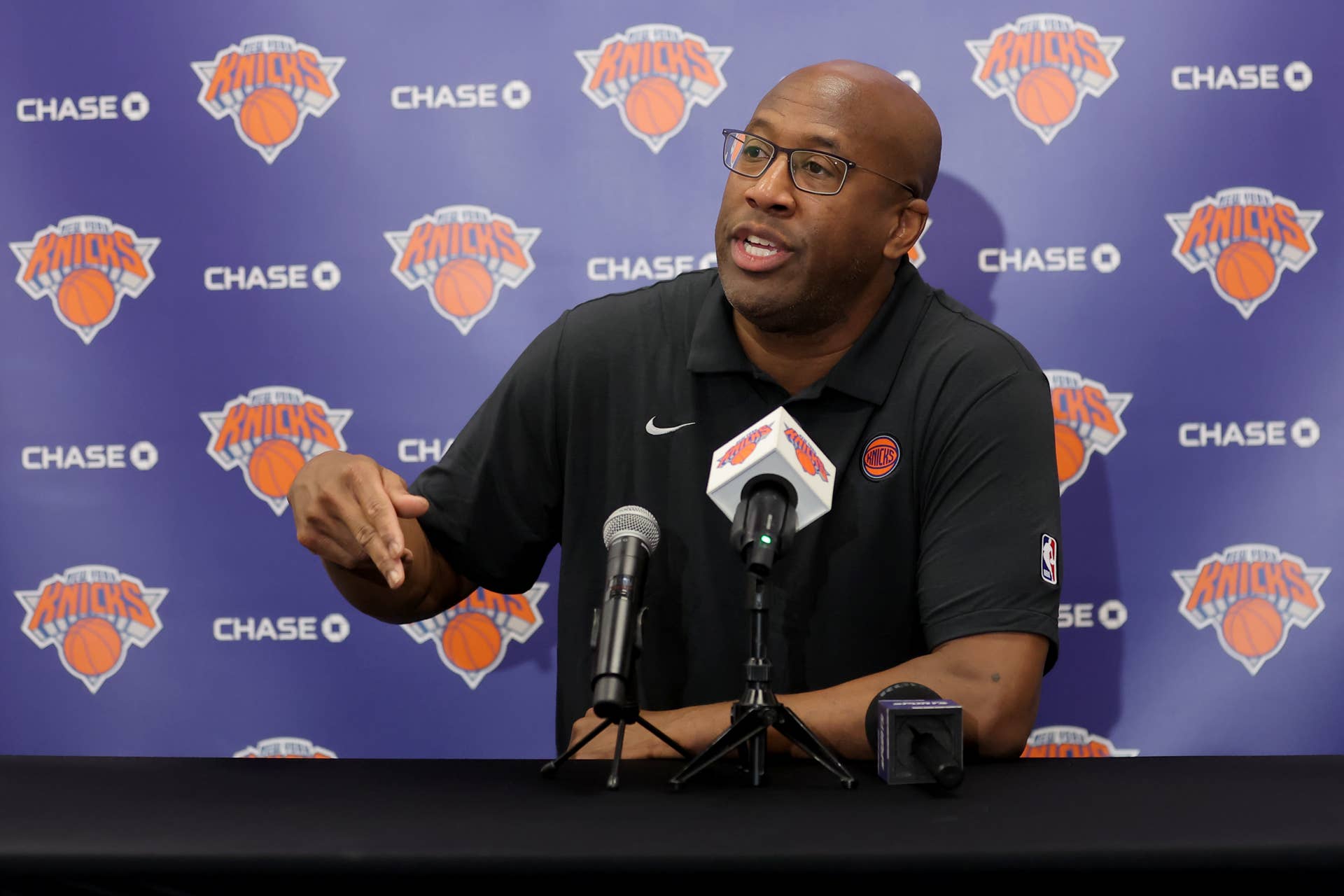 Mike Brown Reveals Unexpected Role Model For New-Look Knicks in 2025 ...