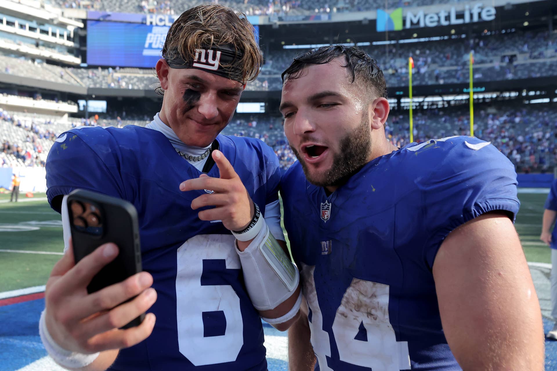 Giants Announce Jaxson Dart, Cam Skattebo News on Monday - Athlon