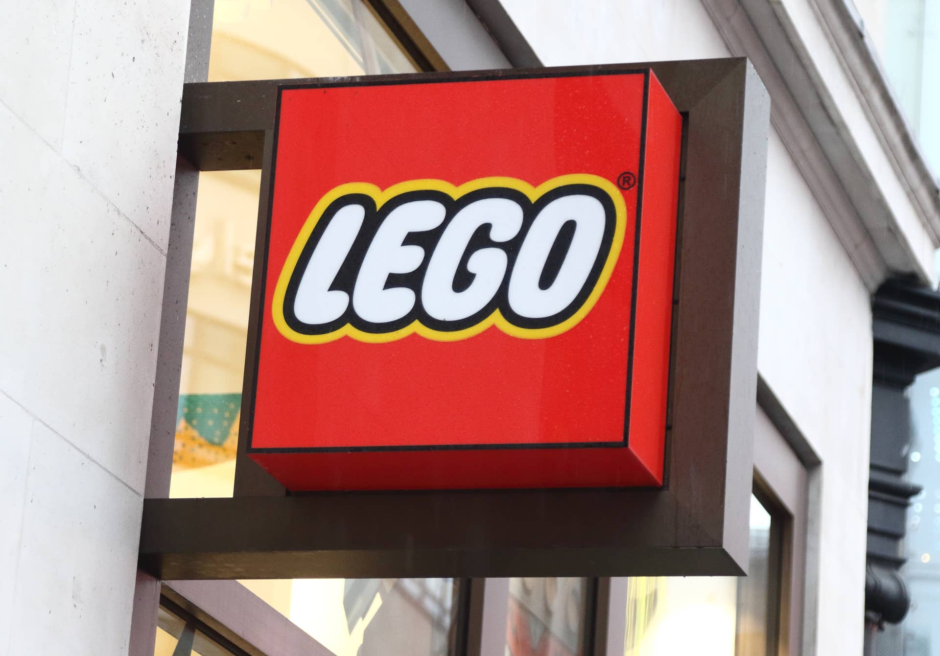 Amazon's $15 LEGO Monster Truck Set Has 'Perfect' Tires - Athlon Sports