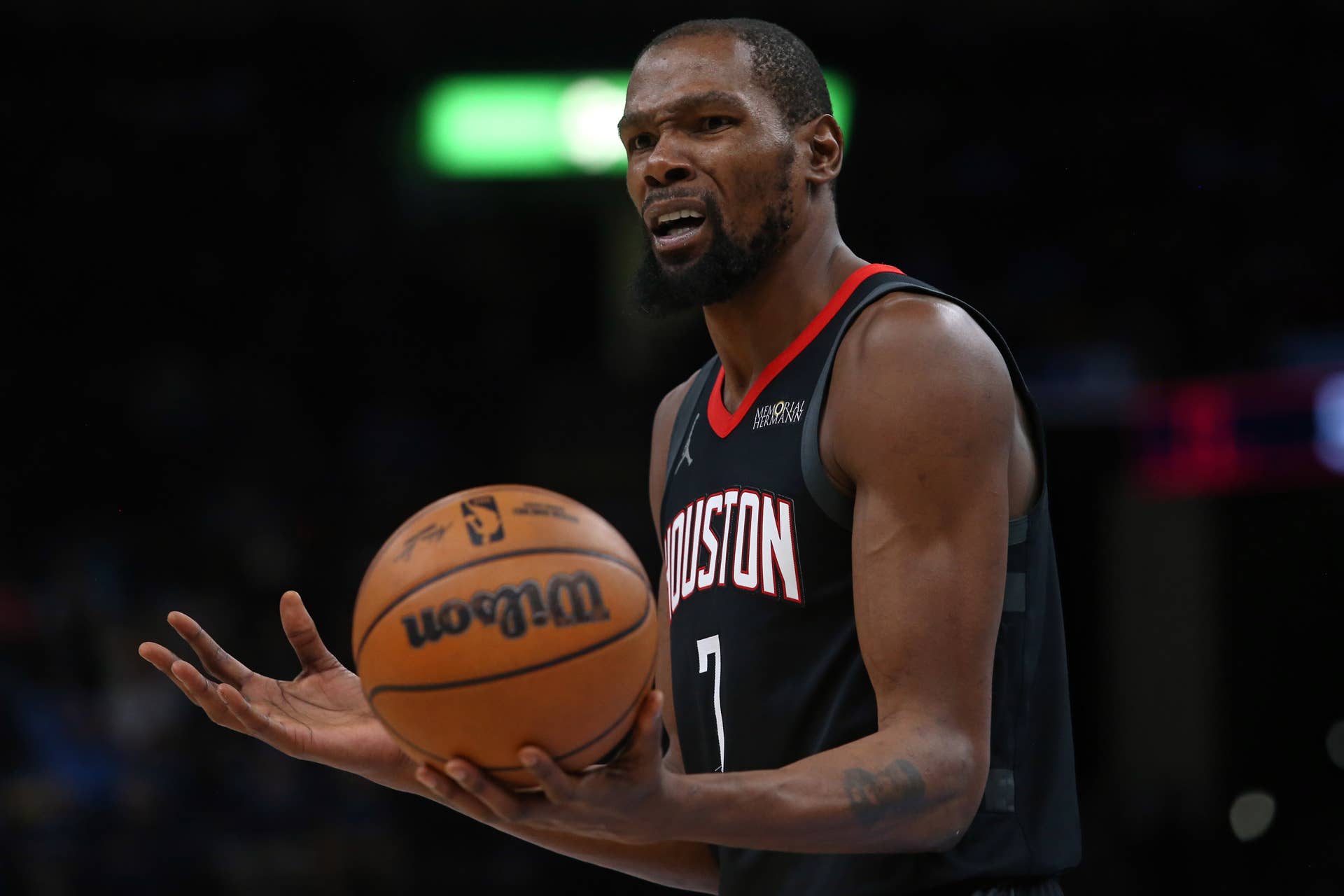 Kevin Durant Calls Out Suns for Foul Baiting in Rockets Game - Athlon