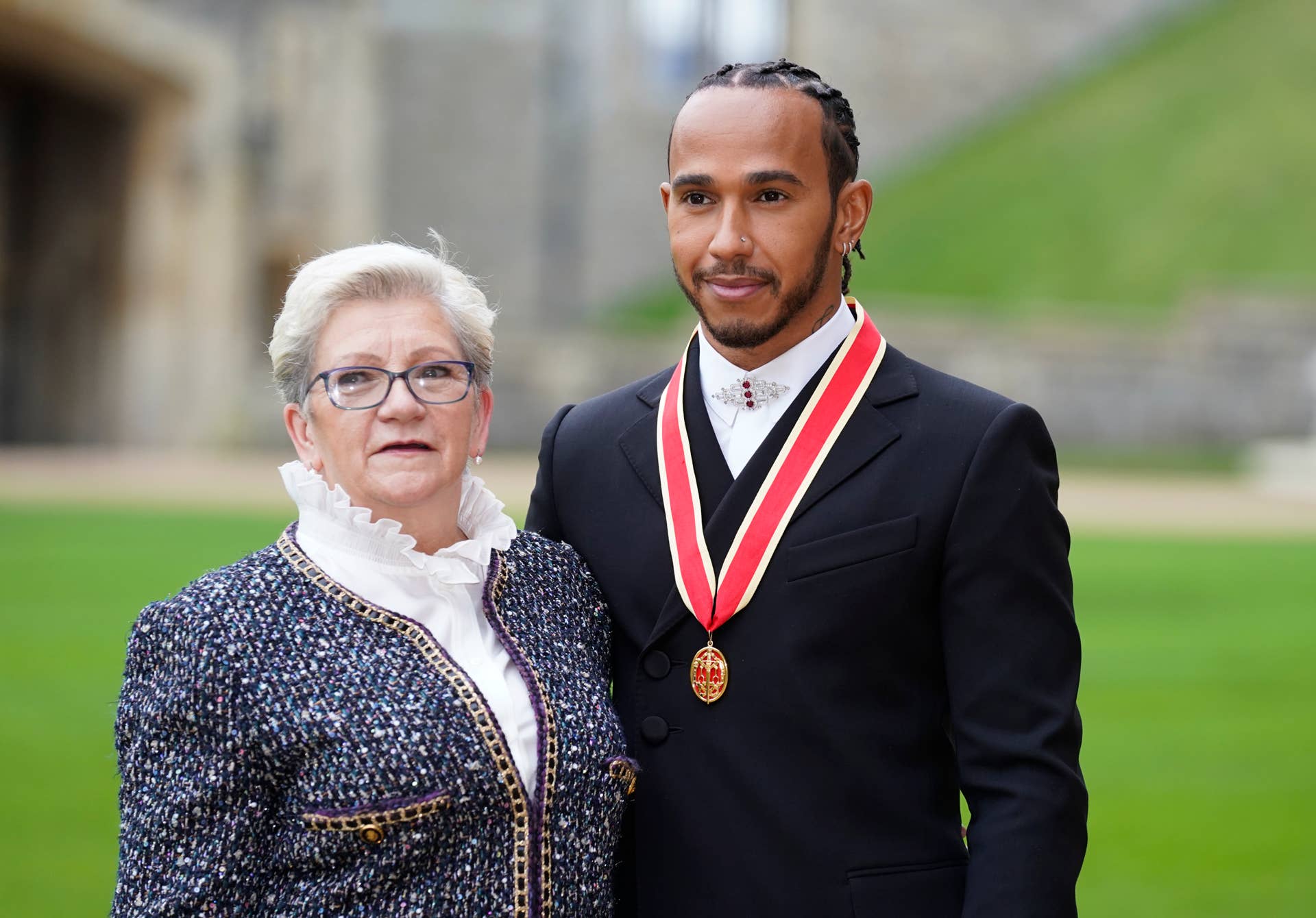 All About Lewis Hamilton’s Mother, Carmen Larbalestier: Is F1 Star ...