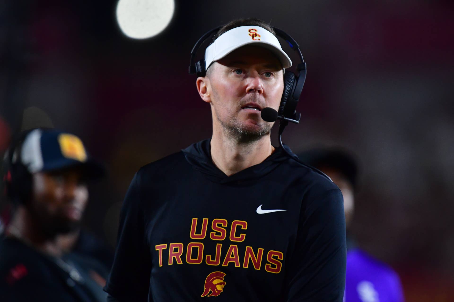 Highly-Touted WR Commits To Historic College Football Program After 17 ...