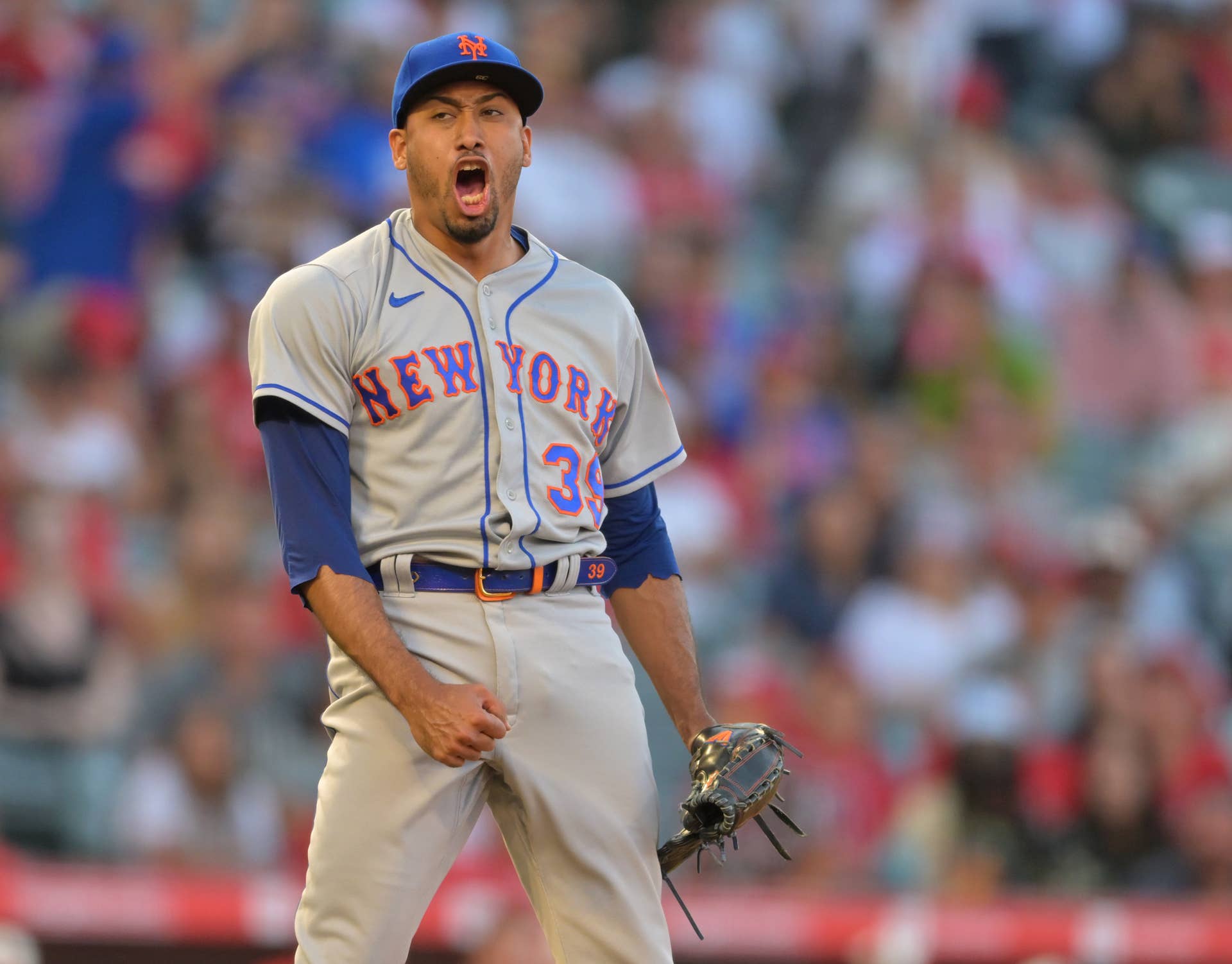 MLB's Highest-Paid Relief Pitchers, Closers for 2026 Season - Athlon Sports