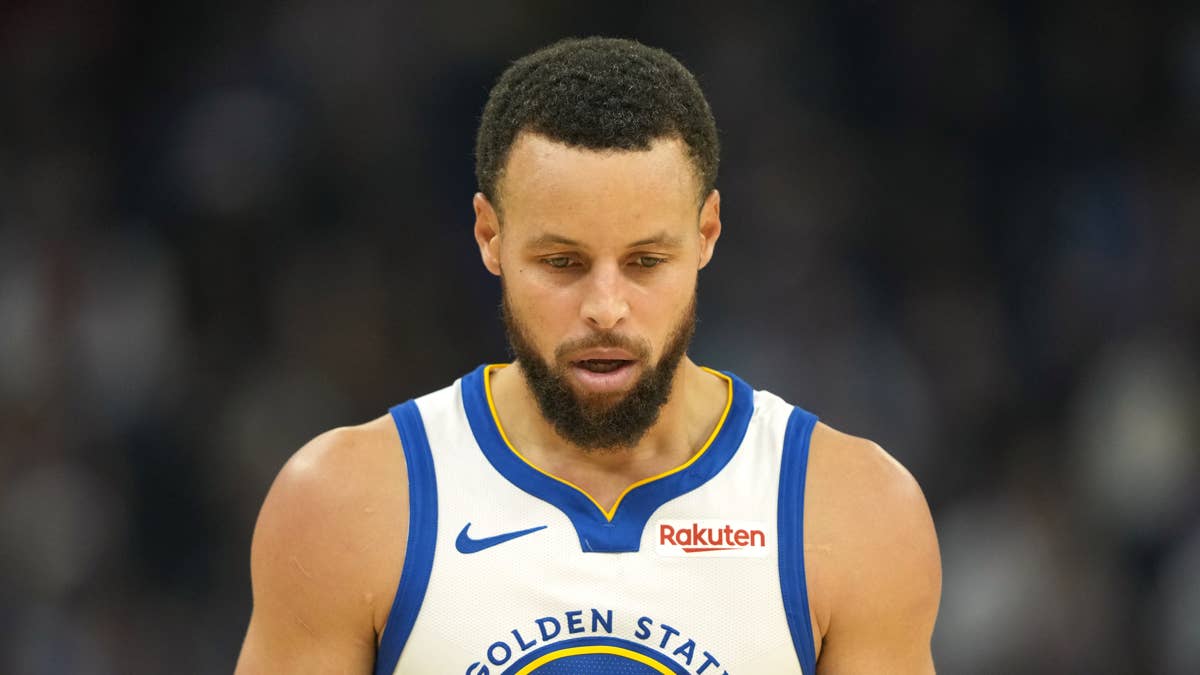 Steph Curry Reacts to Coach Steve Kerr’s Ejection After Warriors’ Loss ...