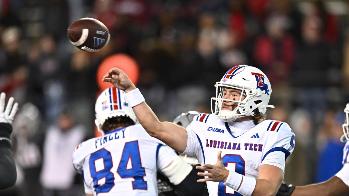 Predicting Starting Quarterbacks for All 138 College Football Teams in ...