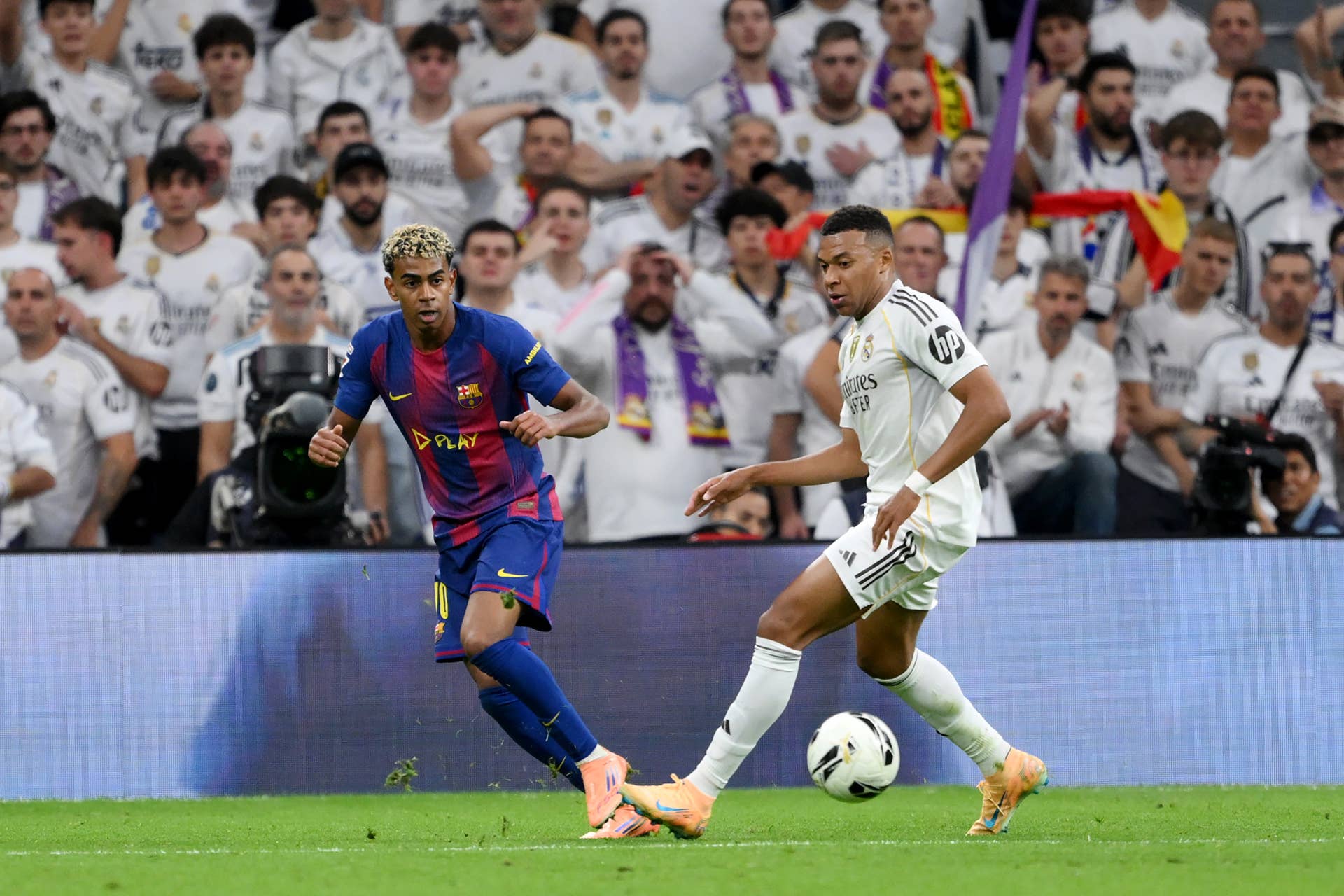How & Where to Watch Barcelona vs. Real Madrid - Spanish Super Cup Live ...
