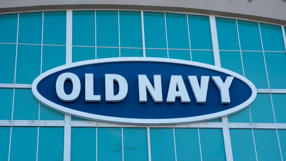 Old Navy's $50 Half-Zip Sweatshirts Are $12: 'Great for Spring' - Athlon