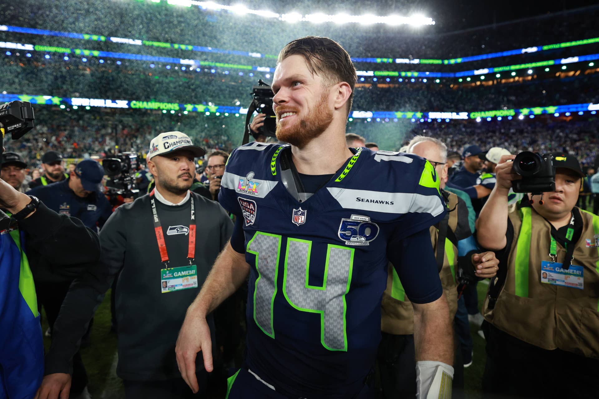 NFL Reacts to Seahawks' Disneyland Celebration After Super Bowl Win ...