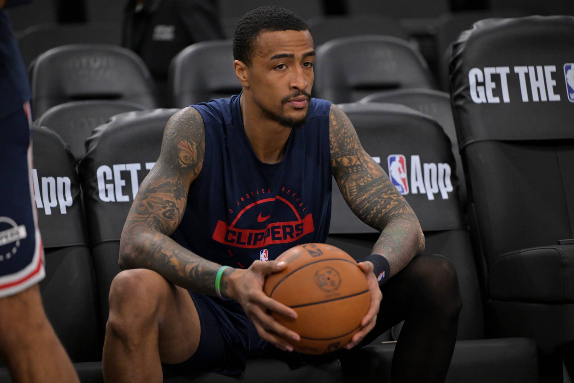 Clippers Share John Collins Update After Leaving Lakers Game - Athlon ...